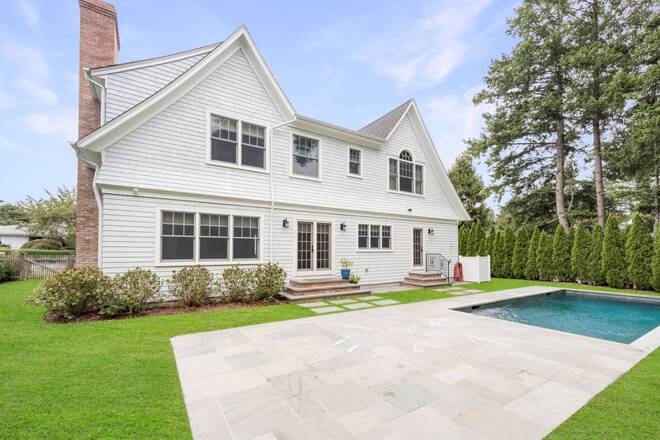 18 Sunset Drive, Sag Harbor, NY 11963 (Sold NYStateMLS Listing #10942638)